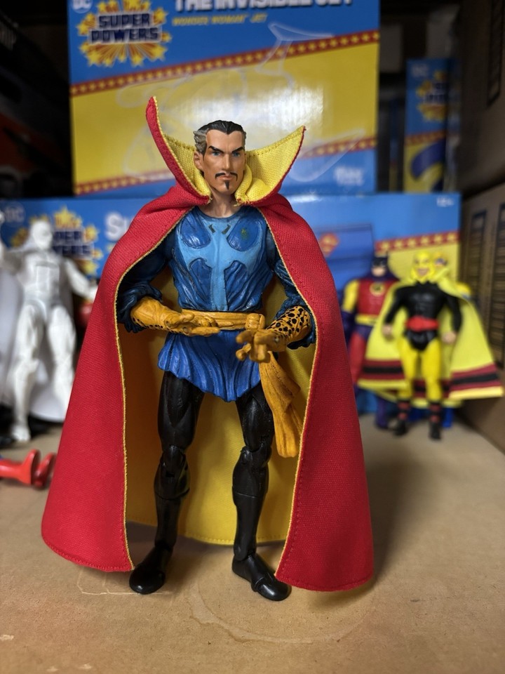 Marvel Legends Classic Dr Strange Double Sided Red W/ Yellow Cape (Cape ...