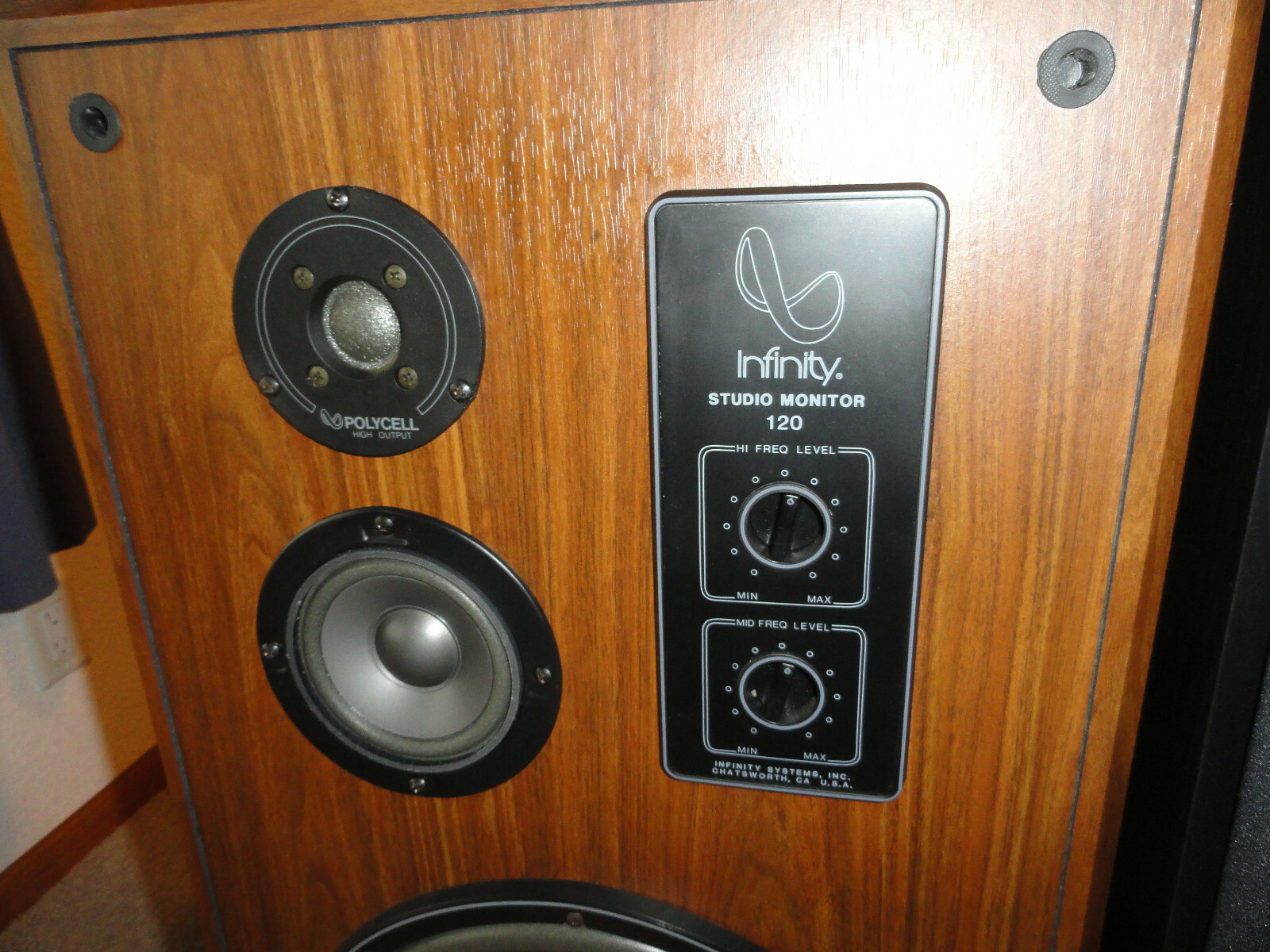 Vintage Infinity SM 120 Studio Monitor Floor Standing Speakers. local ...