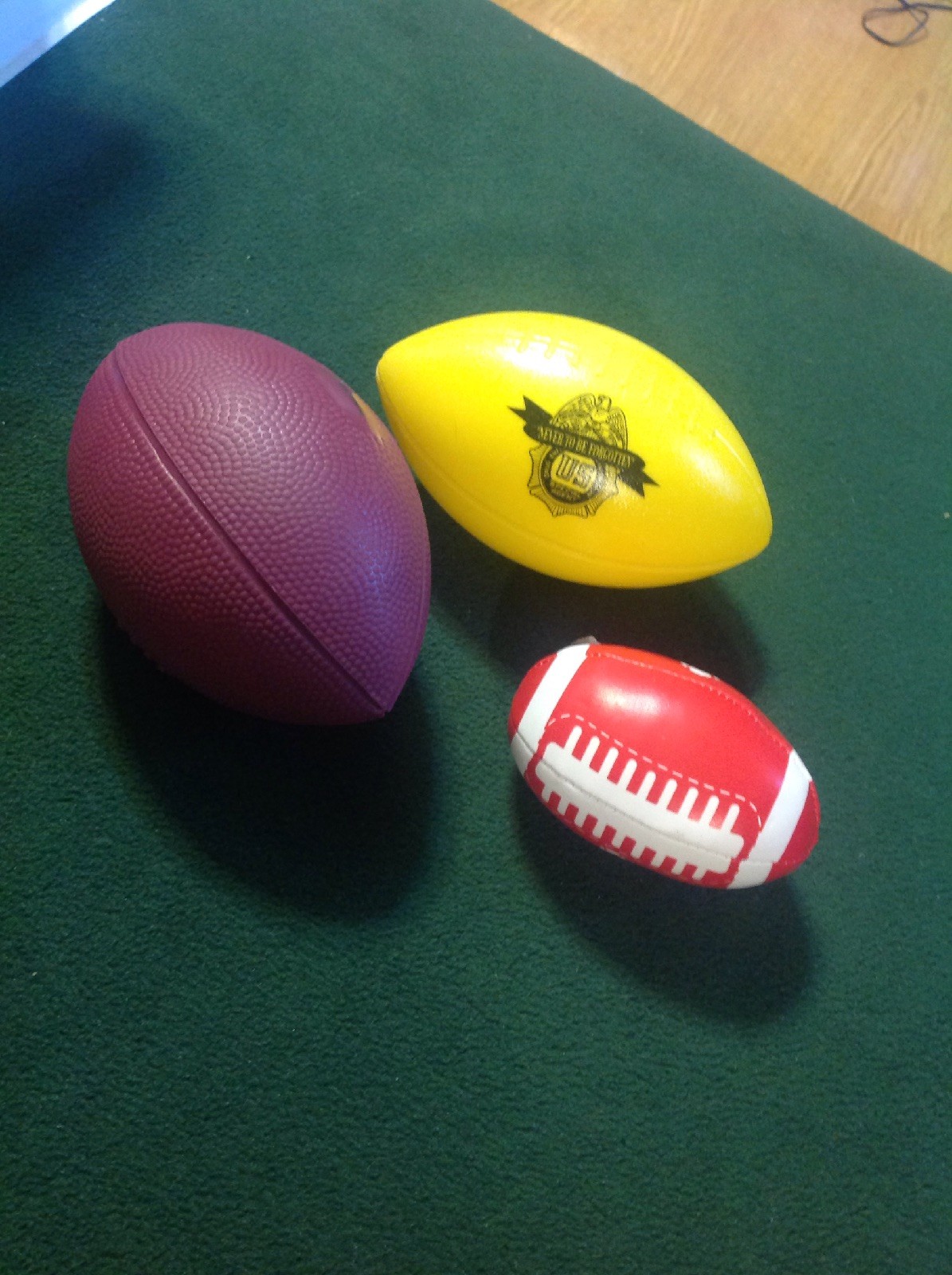 Sports Lot Of 3 Mini Footballs - Assorted Sizes And Colors | eBay
