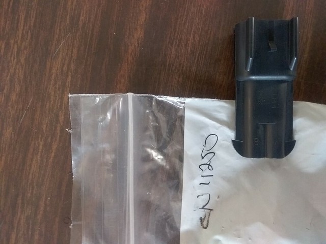 Peterbilt OEM Connector Shell CN11250 for sale online | eBay