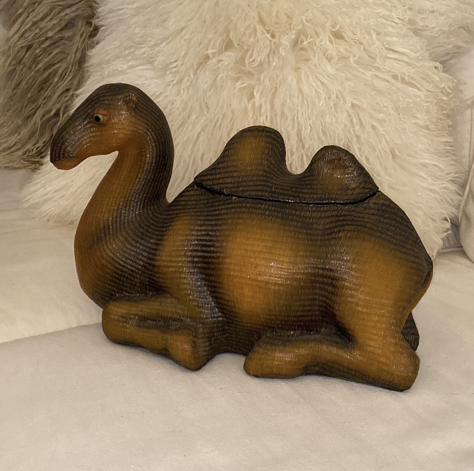 Vintage MCM Chinese SHANGHAI HANDICRAFTS Lidded Sitting Camel Basket ...