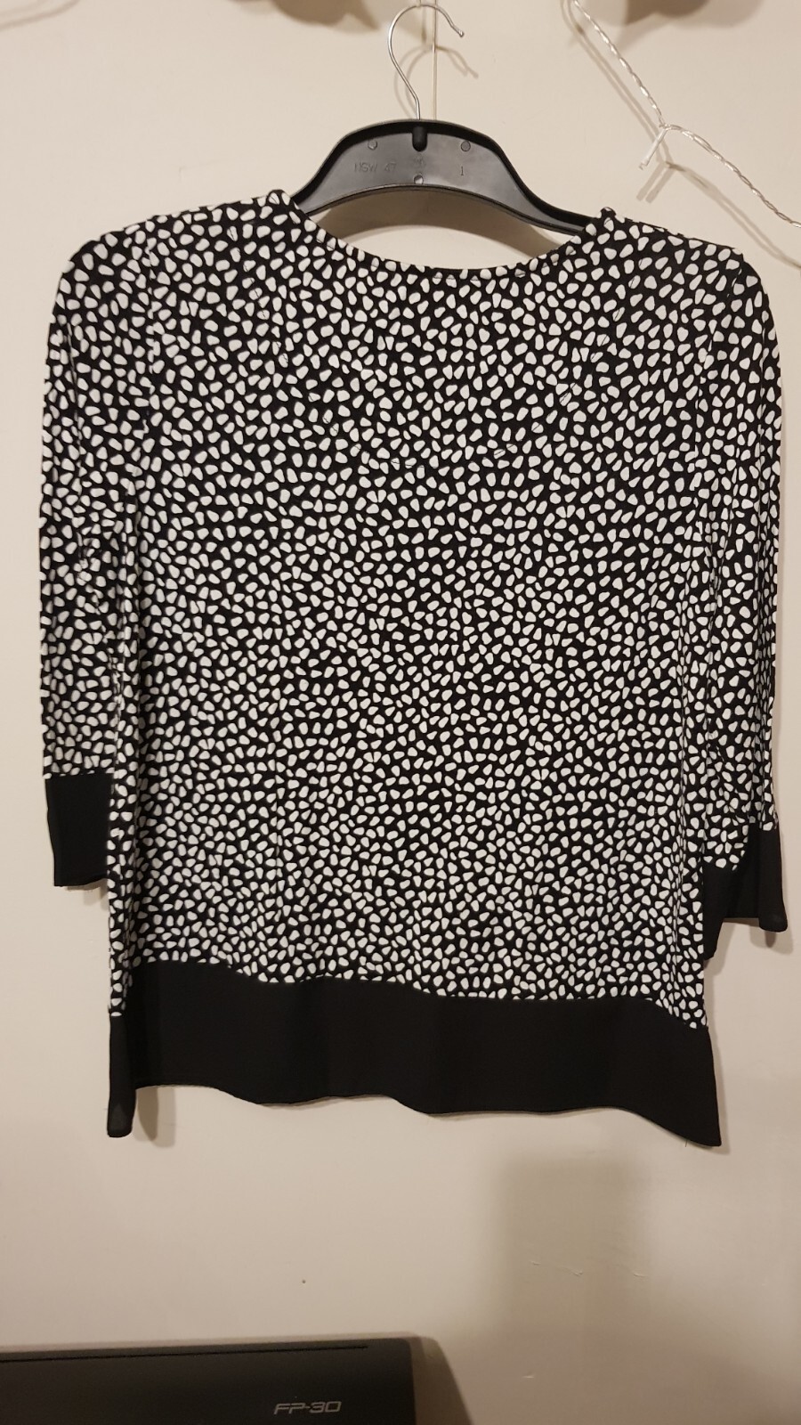Tu Spotty Pebble Black & White Long Sleeved Round Nec… - Gem