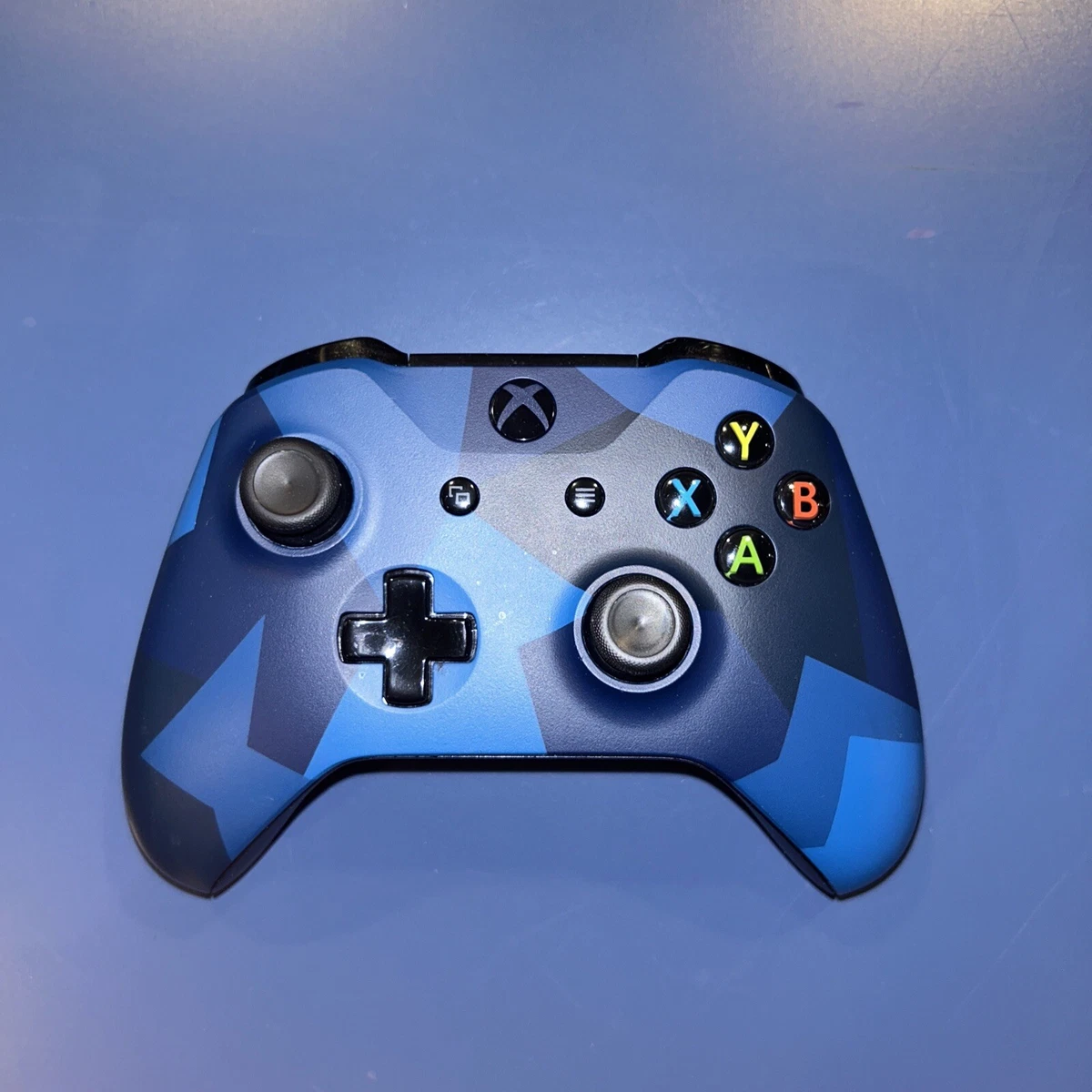 Xbox One Midnight Forces Controller