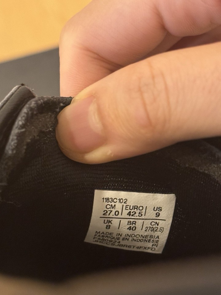 Onitsuka Tiger Mexico 66 Black/White Size M9 Used with Box Offers ...