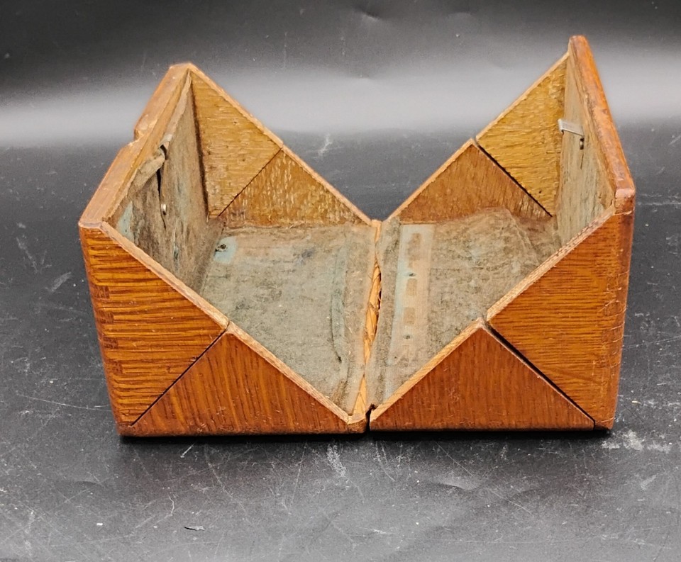 Antique Singer Sewing Machine 1889 Solid Oak Puzzle Box Only, Lined ...