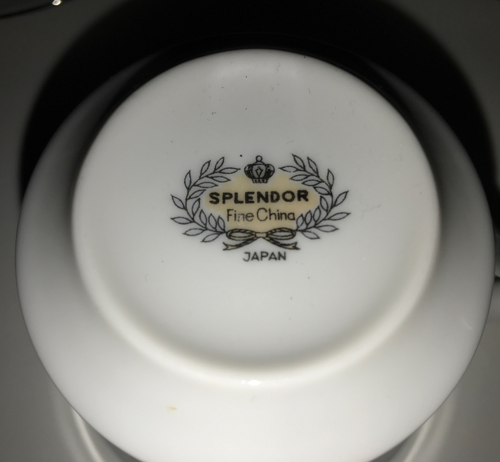 SET OF 4 SPLENDOR CUPS SAUCERS & PLATES PLUS A CREAMER FROM JAPAN ...
