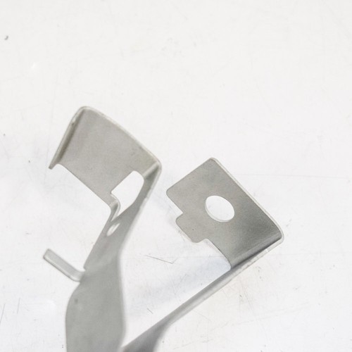 NEW MERCEDES-BENZ E C207 FRONT LEFT DEFLECTOR BRACKET A2075240740 OEM ...