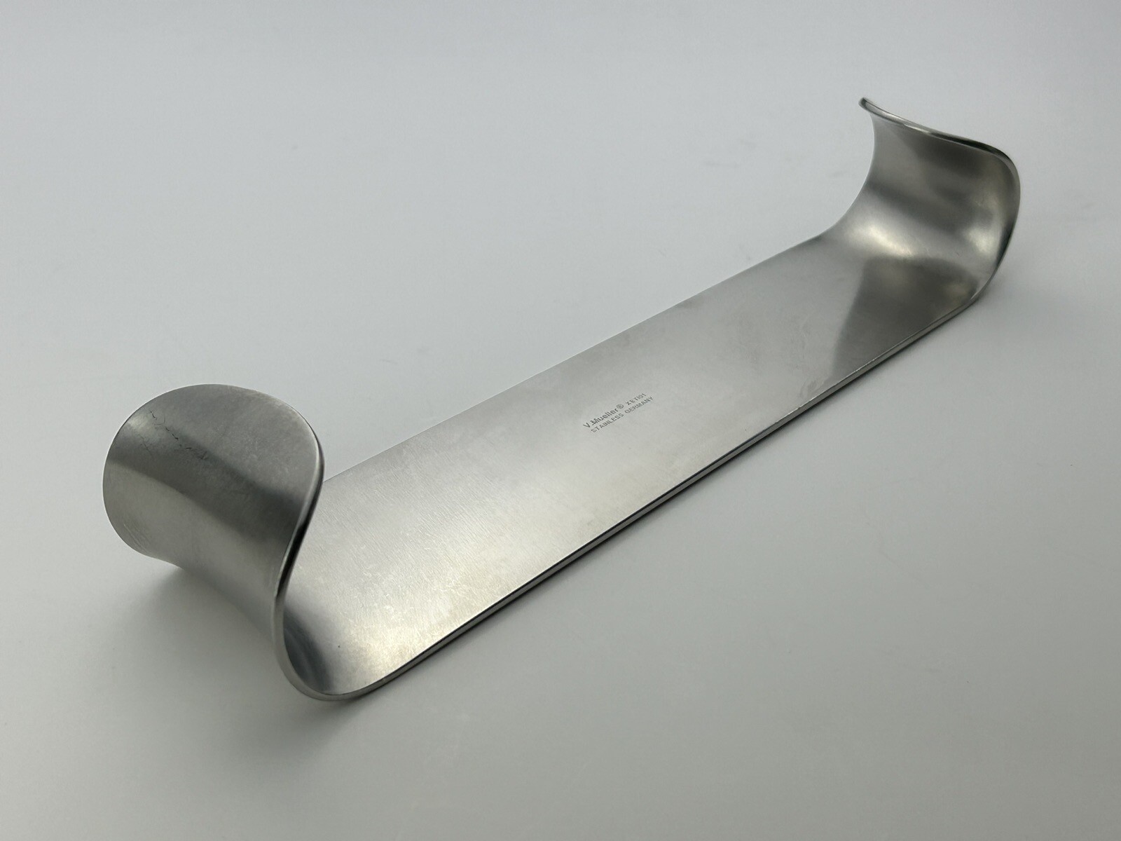 V Mueller SU3671 Roux Retractor Double Ended 3.5cm 4.8cm Blade Width 7 ...