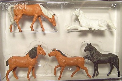 HO scale Preiser 14150 FIVE HORSE Horses Animal Figures ( SHIPS from ...