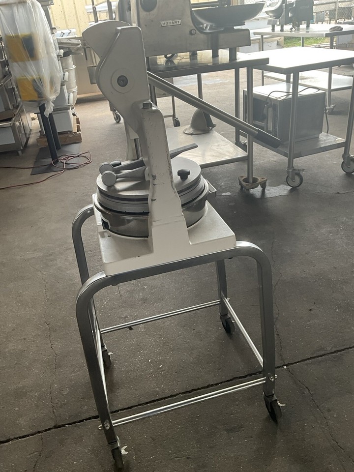 Dutchess 36-part Dough Divider BMIH-36 Manual dough divider Bakery ...