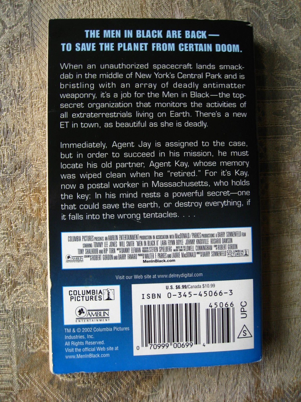 Robert Gordon, Esther M. Friesner - Men in Black II - 2002 - paperback ...