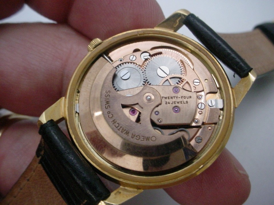 RARE Vintage Omega Seamaster Cal. 562, 18K Screw Back Case 166003 ...