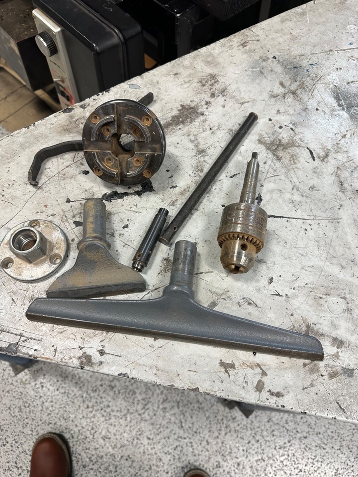 Rockwell Wood Lathe Model #46-111 With lathe tools, chucks, live ...