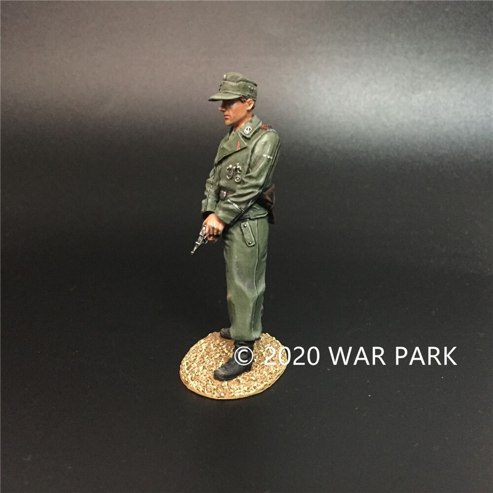 WAR PARK MINIATURES 1:30 WW2 GERMAN KU064 COMMANDER AT THE READY | eBay