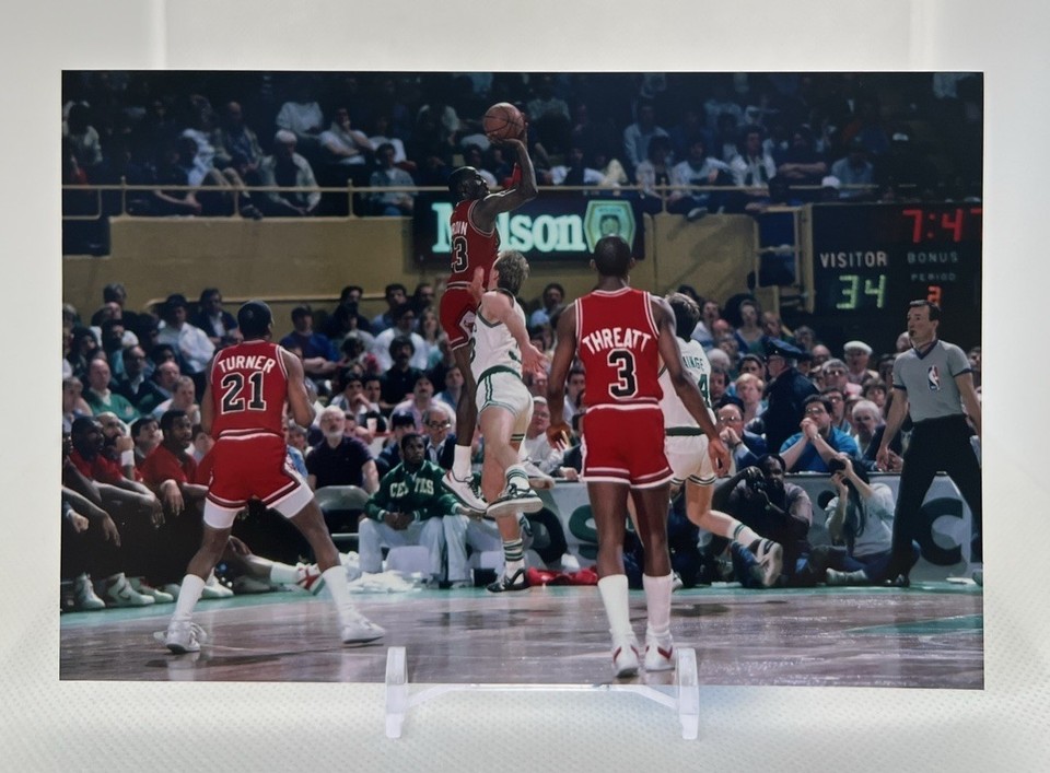Michael Jordan Jump Shot Over Larry Bird - 4x6 Photo - Legends 🔥 | eBay