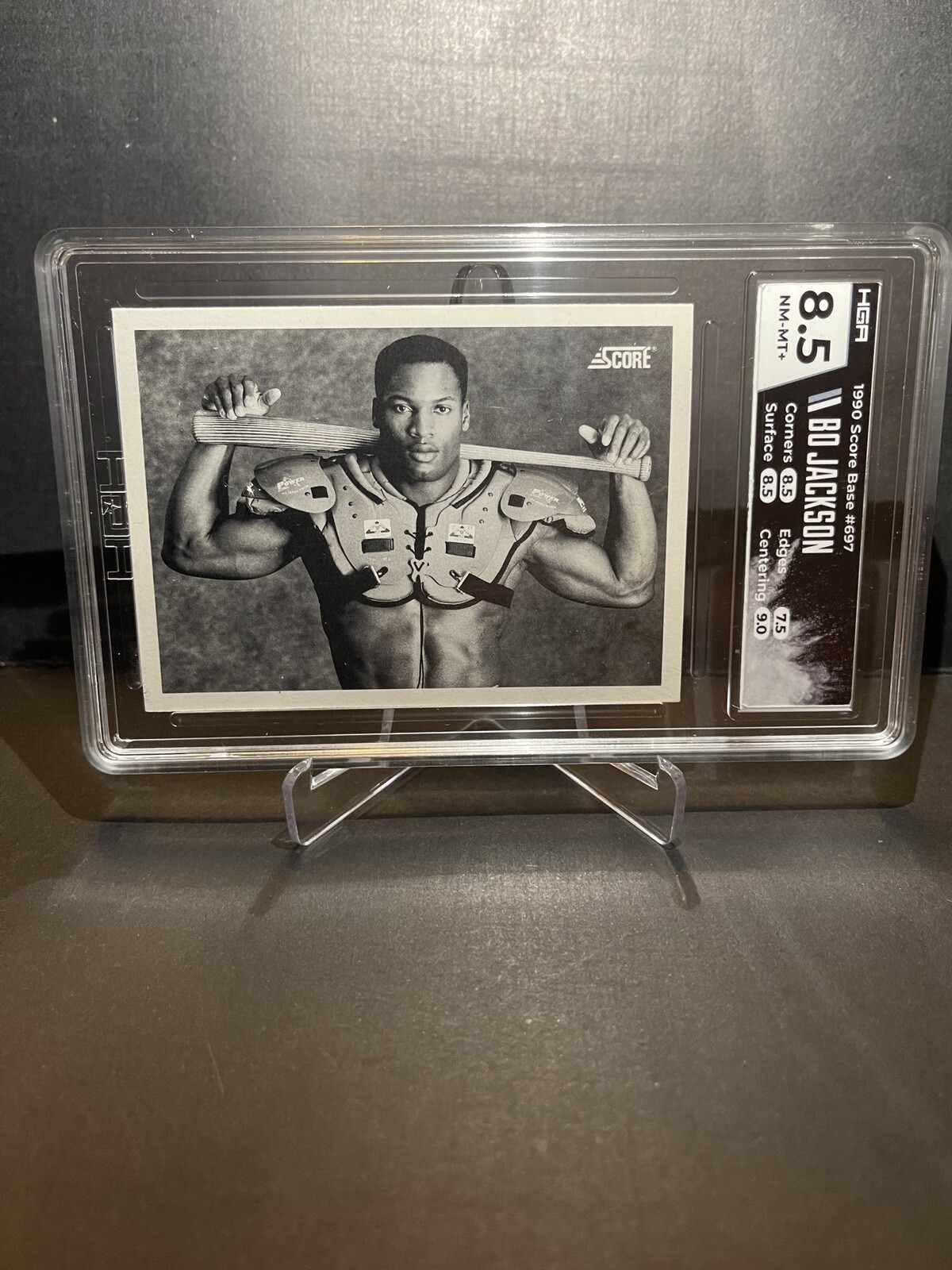 Bo Jackson 1990 Score BB/FB #697 B&W Bat On Shoulder Pads Card HGA 8.5 ...