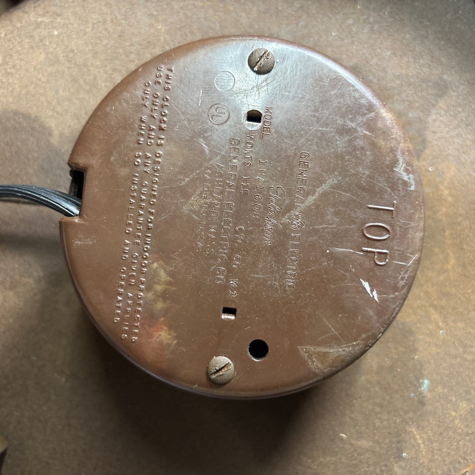 Vintage Brown Bakelite General Electric 11" Red Eye Wall School Clock 1 ...