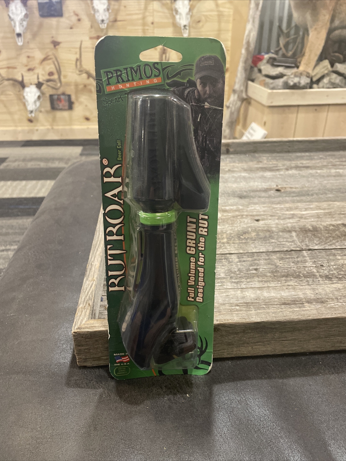 Primos Rut Roar Grunt Call Includes Arm Strap For Hands-free Operation ...