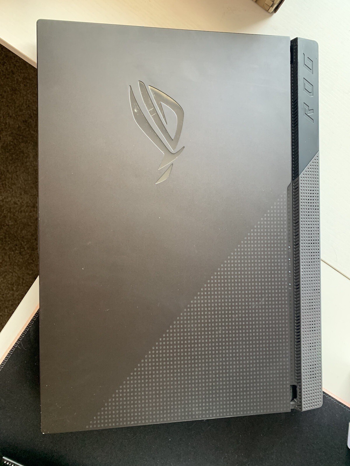 ASUS ROG Strix G15 15.6" (512GB SSD, AMD Ryzen 9 5900HX, 3.30GHz, 16GB ...