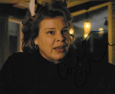 * CATHERINE CURTIN * signed autographed 8x10 photo * STRANGER THINGS ...