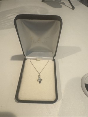 Kay Jewelers 14K White Gold Diamond Accent Cross Necklace – 14KT Chain ...