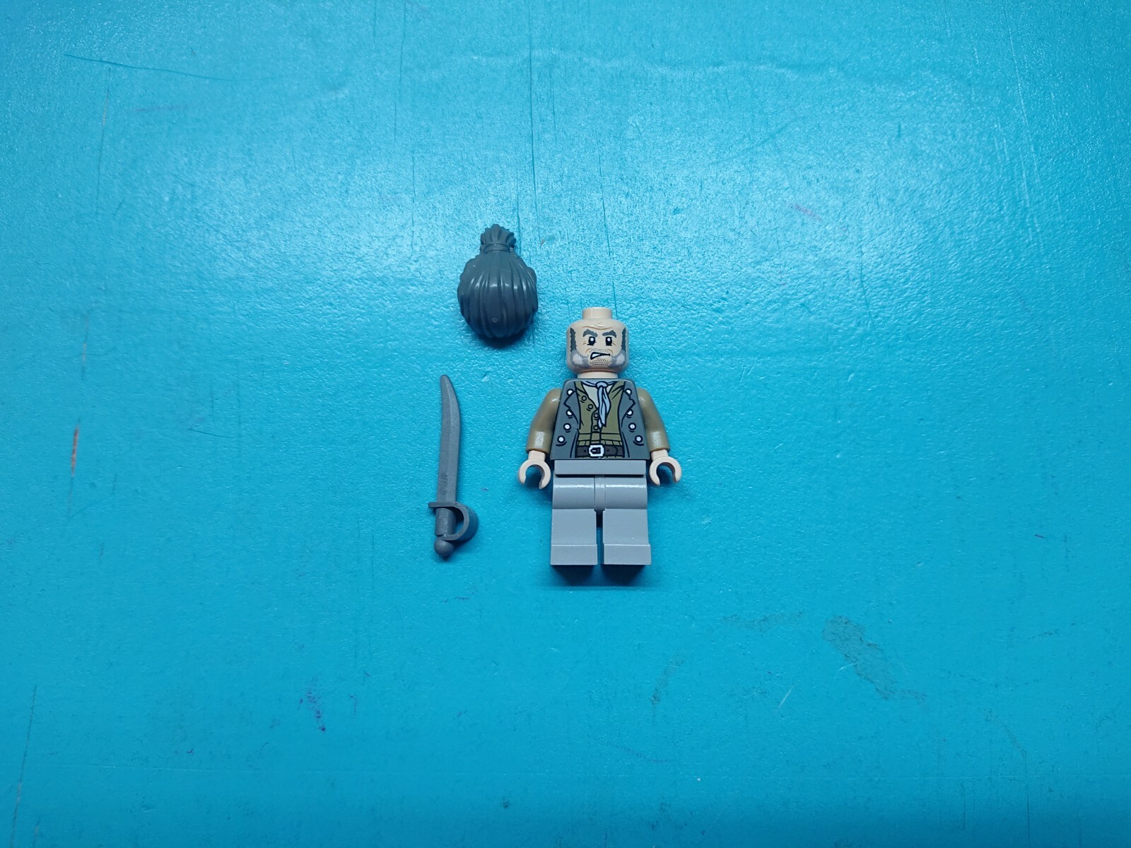 Lego Pirates of Caribbean Minifigure Joshamee Gibbs w/ Sword 4184 4193 ...