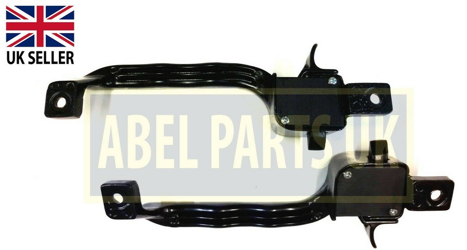 JCB PARTS - LH & RH LATCH HANDLE REAR WINDOW (PART NO. 331/28233 & 331/ ...