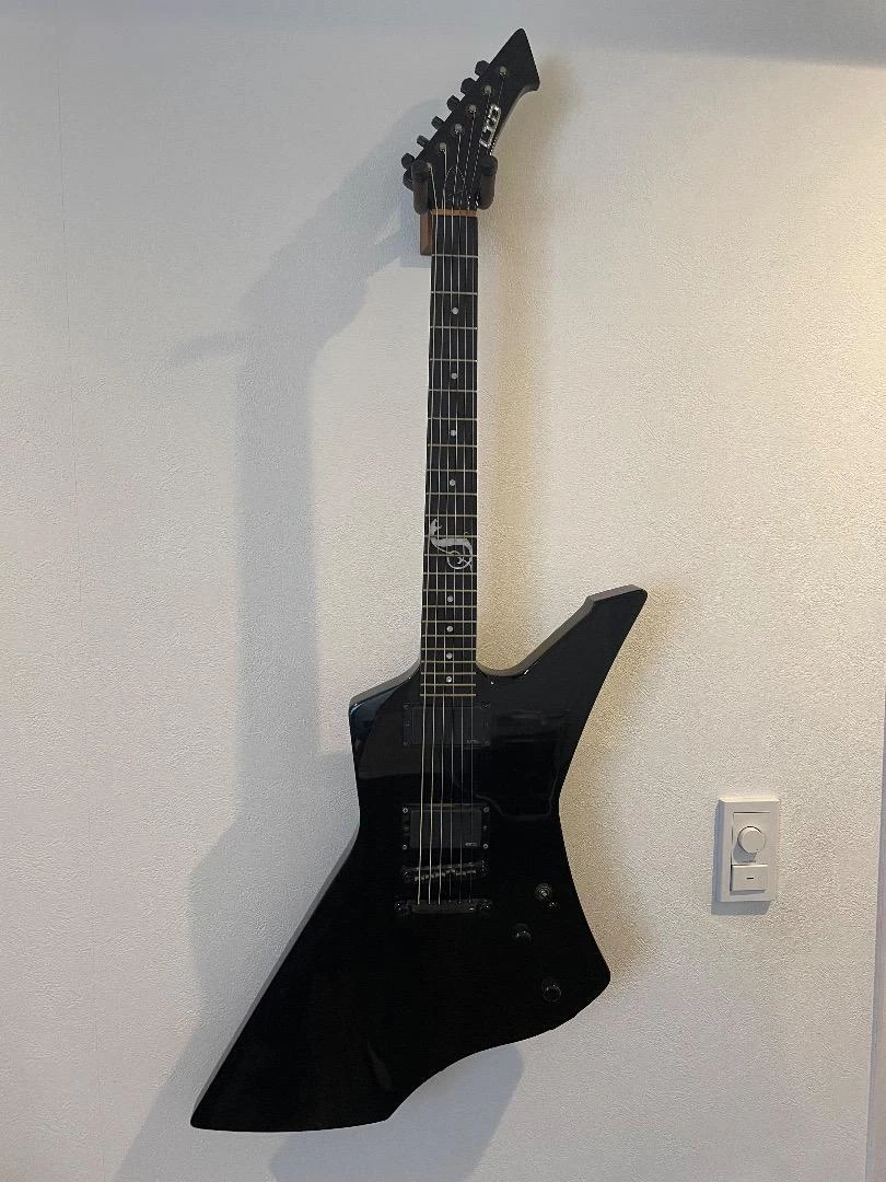 James Hetfield Black Explorer