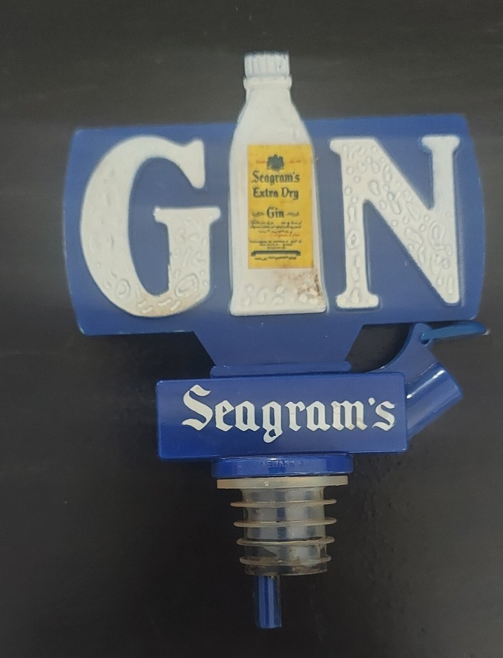Seagrams Extra Dry Gin Bar Tap Topper, or Bottle Topper with Pouring ...