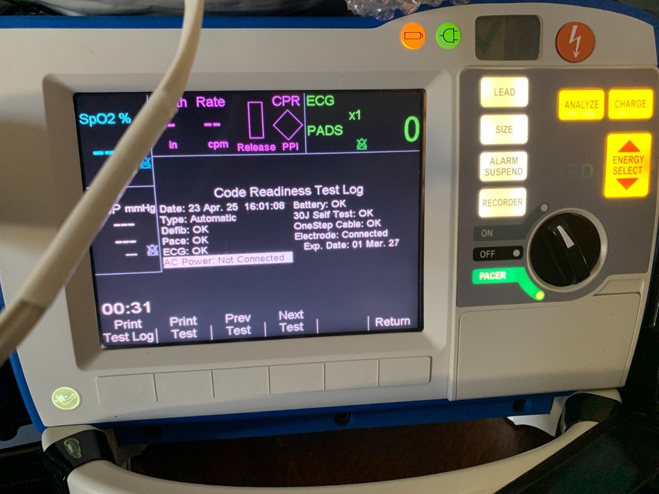 Zoll R Series Plus (SW 20.01 w/ ECG, SpO2, NIBP, CO2) Cardiac Monitor ...