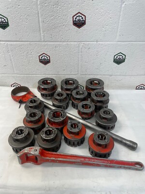 Ridgid Exposed Rachet Threader Set 17 Pieces, Ratchet Threader & Strap ...