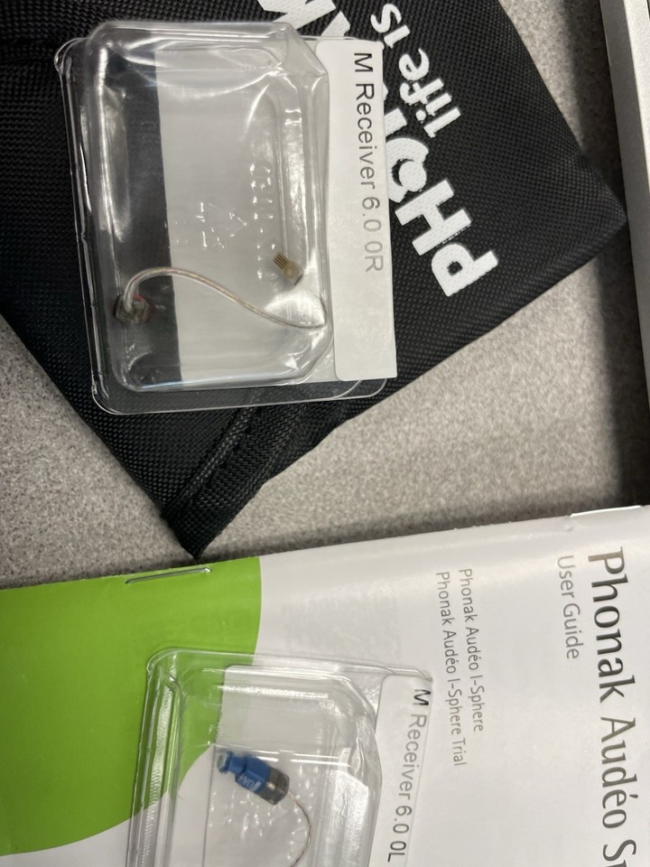 Phonak Audeo Sphere Infinio I90 PAIR Champagne + Charger | eBay