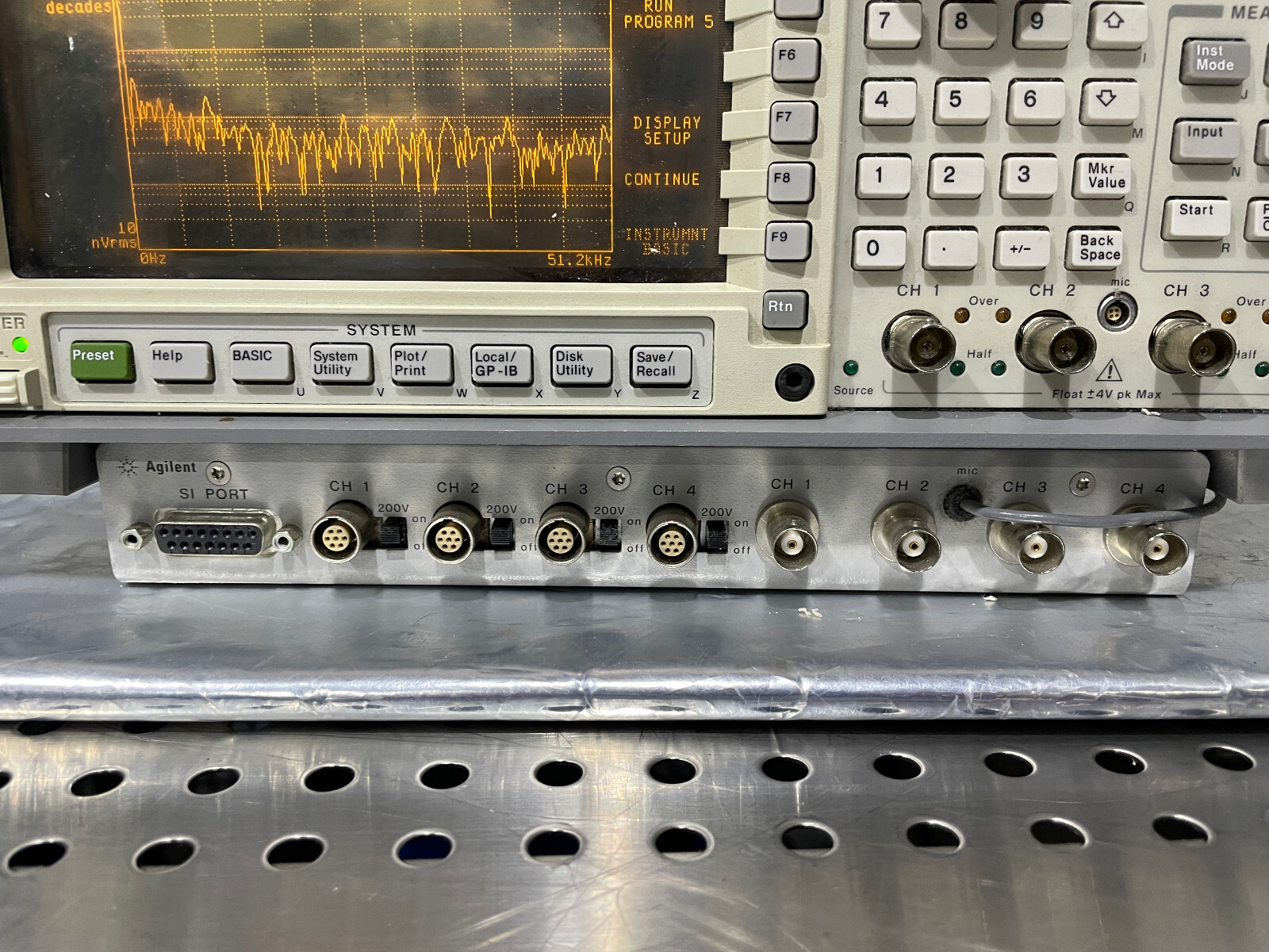 Hewlett-Packard HP 35670A Dynamic Signal Analyzer OPT 1D2 1D4 AY6 UFC ...