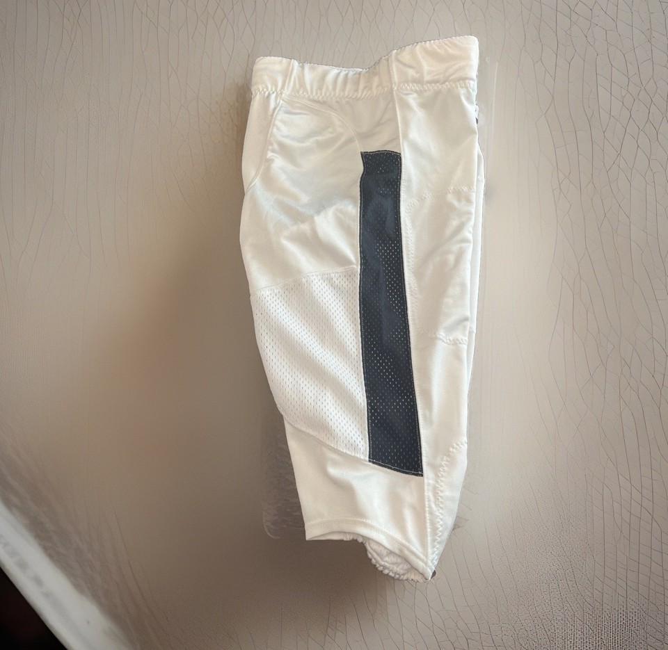 Nike Crop Baseball Pants Knee Length Mesh Side and Back 2XL Knee Pad ...