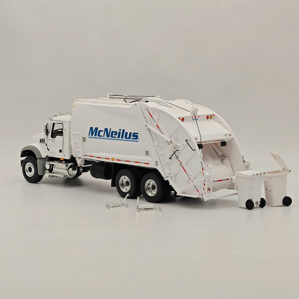 FIRST GEAR 1/34 Granite W/McNeilus Rear Load Refuse Body with Trash ...