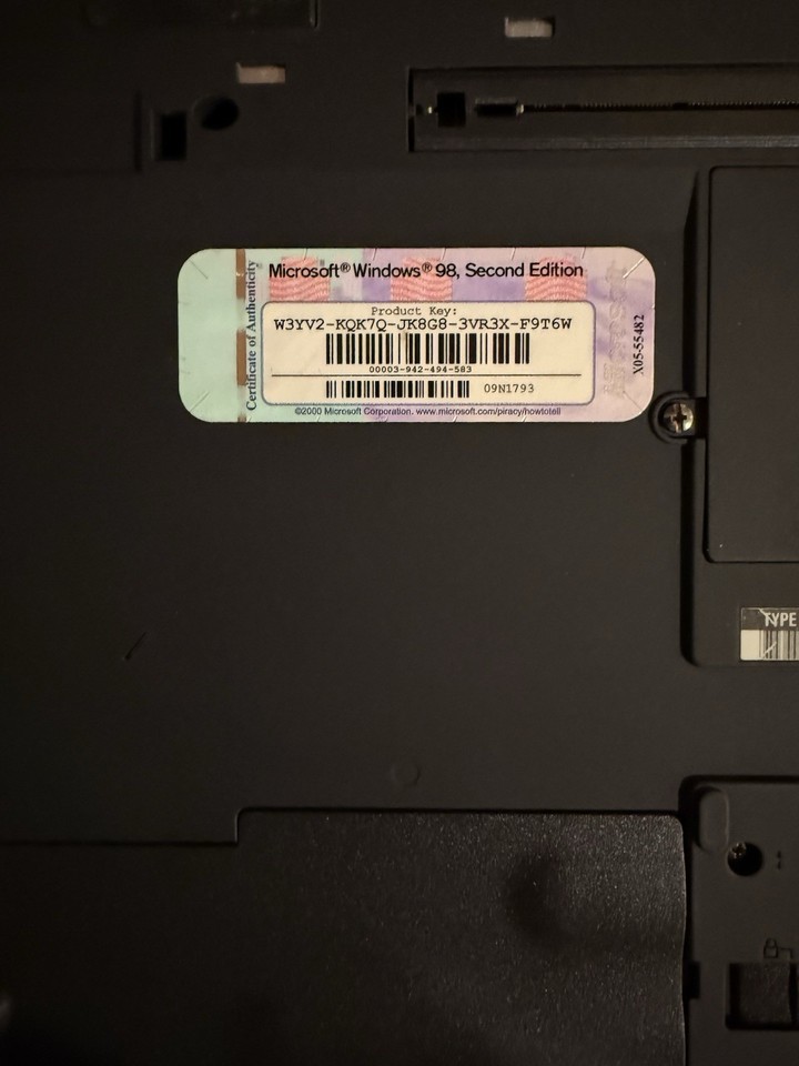 WORKING IBM T21 ThinkPad Laptop Vintage PENTIUM 3 @ 800MHZ 384MB RAM ...