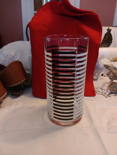Blurred Lines Vase 7.75 In H 3.5 Diameter | eBay