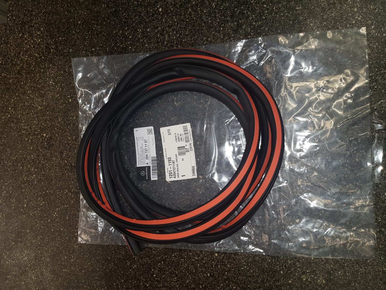 Genuine Mercedes-Benz door seal A,B,CLA, GLA, GLC, C & S Class ...