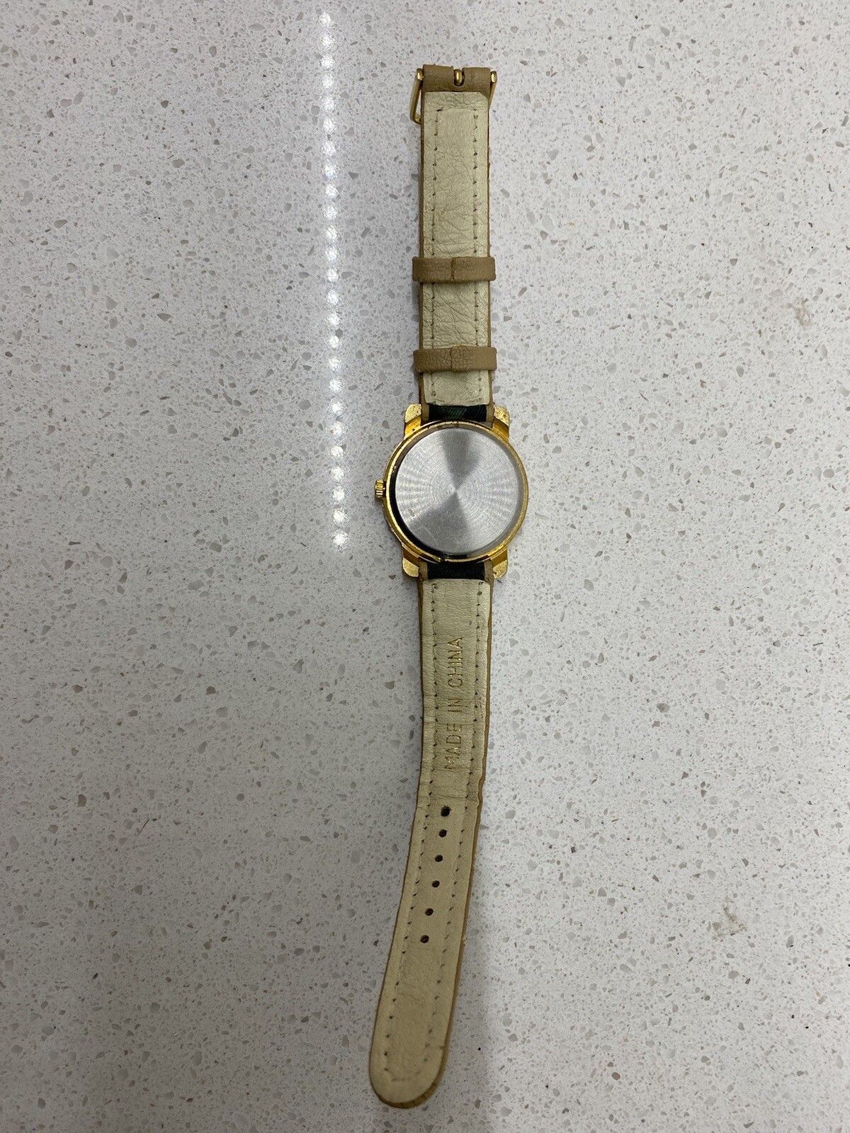 Vintage Vienna Quartz Watch Soccer Player Round Gold tone Analog Cool ...