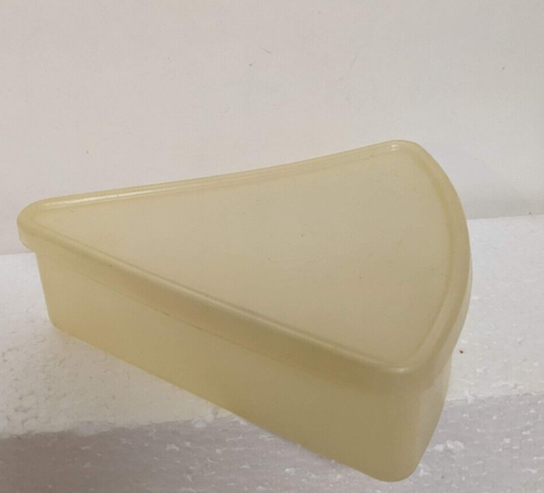 Vintage Tupperware 70's clear triangle pie wedge slice keeper with lid ...