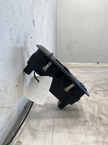 2022 International MV607 Power Window Switch 4061968C4 (745-10214) | eBay