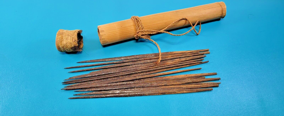 Vintage Borneo Dayak Tolor Blow Darts Spears + Cannister Quiver Arrow ...