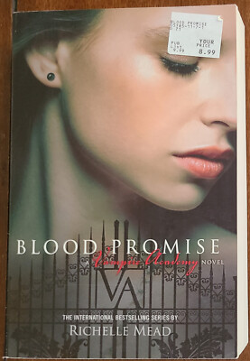 BLOOD PROMISE by Richelle Mead (Paperback 2009) Vampire Academy book 4 ...