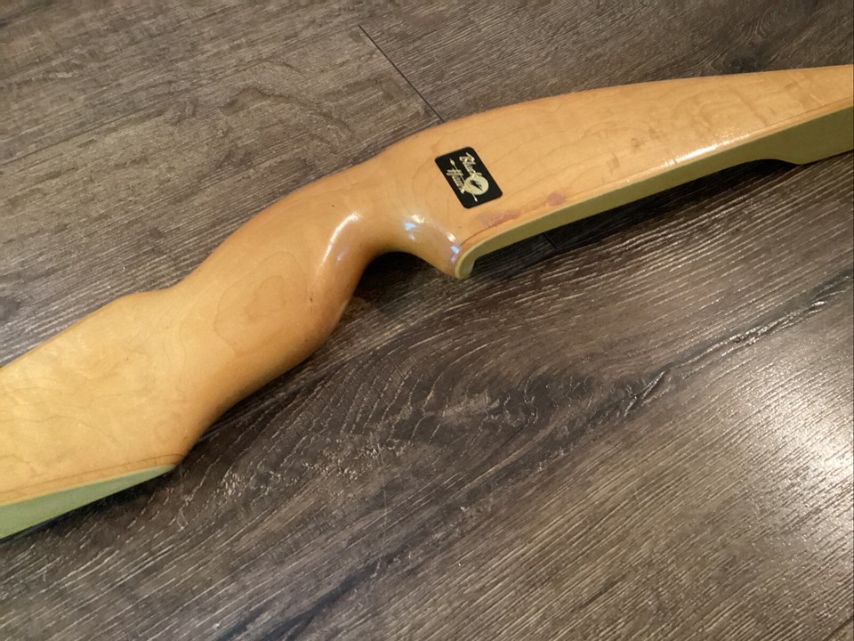 Vintage Black Hawk Warrior Recurve Bow 1165 W-1164 31# @ 28" 66 LH Free ...