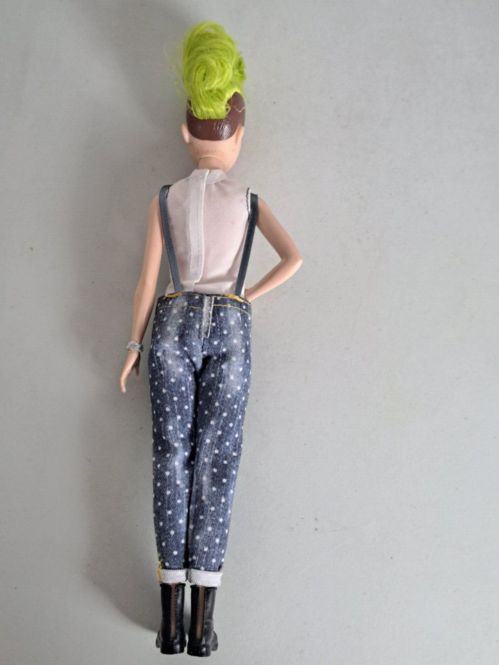 Mattel Barbie Fashionista 2016 Petite With Green Hair Mohawk Shaved ...