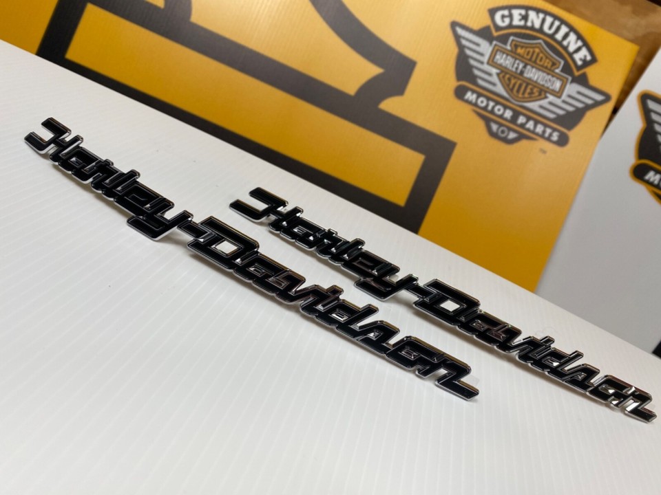 OEM🔥Harley Touring Street Glide Fuel Gas Tank Emblems Chrome & Black ...