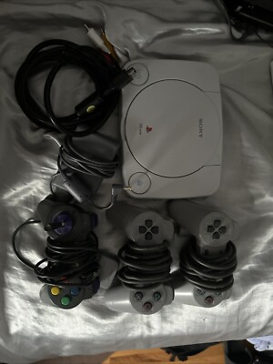 Sony PlayStation PS1 Console SCPH-1001 With Two Controllers And 13 ...