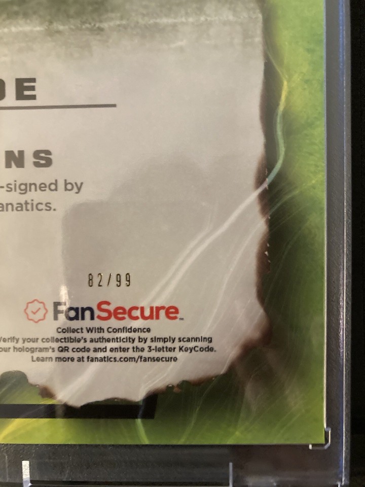 Trey McBride Emanate hand-Signed Cardinals Under Wraps 82/99 Green ...