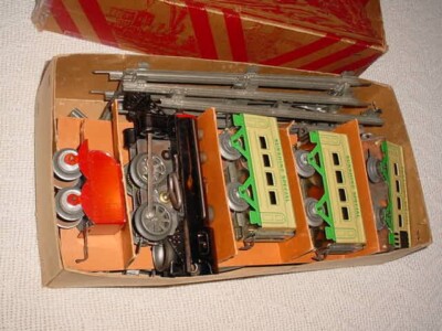 Hafner Tin Prewar Sunshine Special Tin Lithographed Toy Train SET (RARE ...