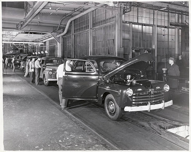 Ford Company Assembly Line Dearborn Michigan 1950 Car Assembling Old ...